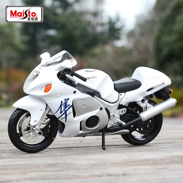 Suzuki Bikes Hayabusa White