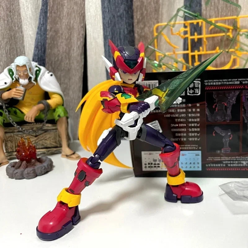 New-17cm-Eastern-Model-Copy-X-Rockman-Zero-Mega-Man-Dwn-Assembly-Model ...