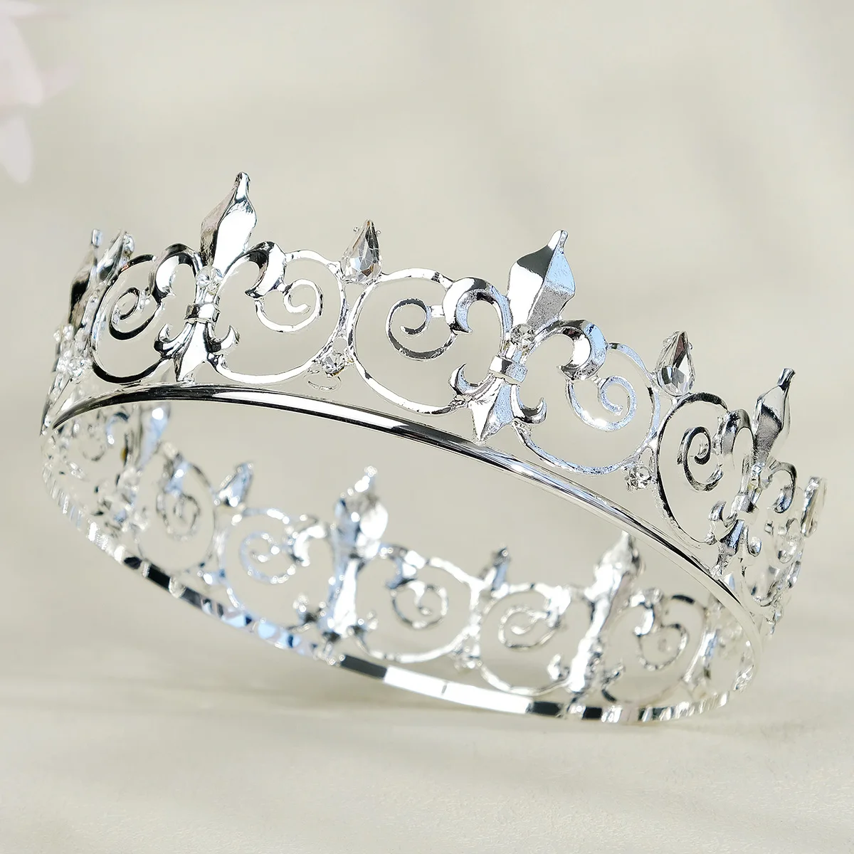 Royal King And Queen Crowns