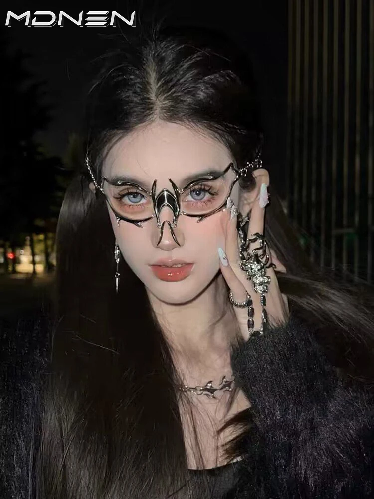 2023-New-Mechanical-Bloodblade-Power-Earpiece-Cyberpunk-Alien-Face ...