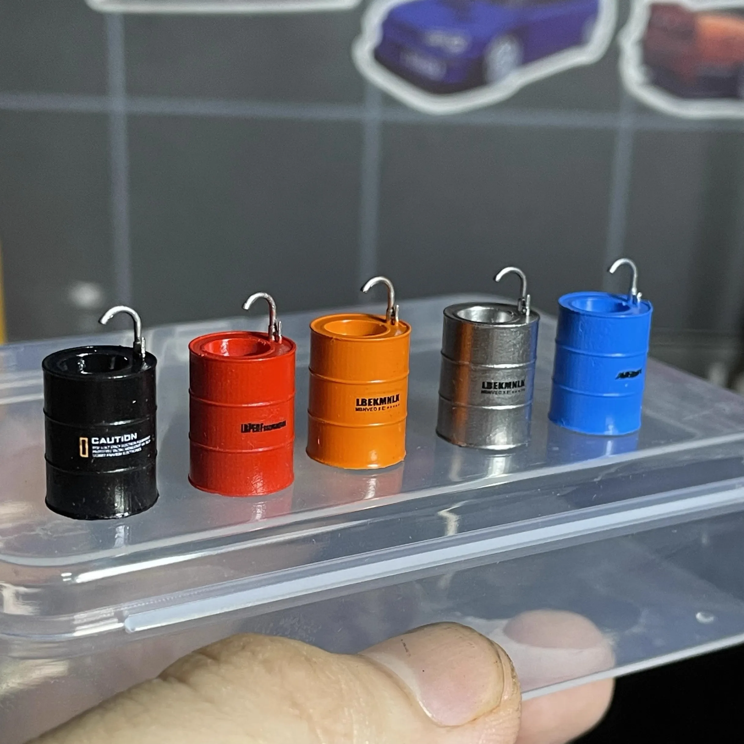 1-64-Scale-oil-Tank-Washstand-Model-American-Vintage-Garage-Scence ...