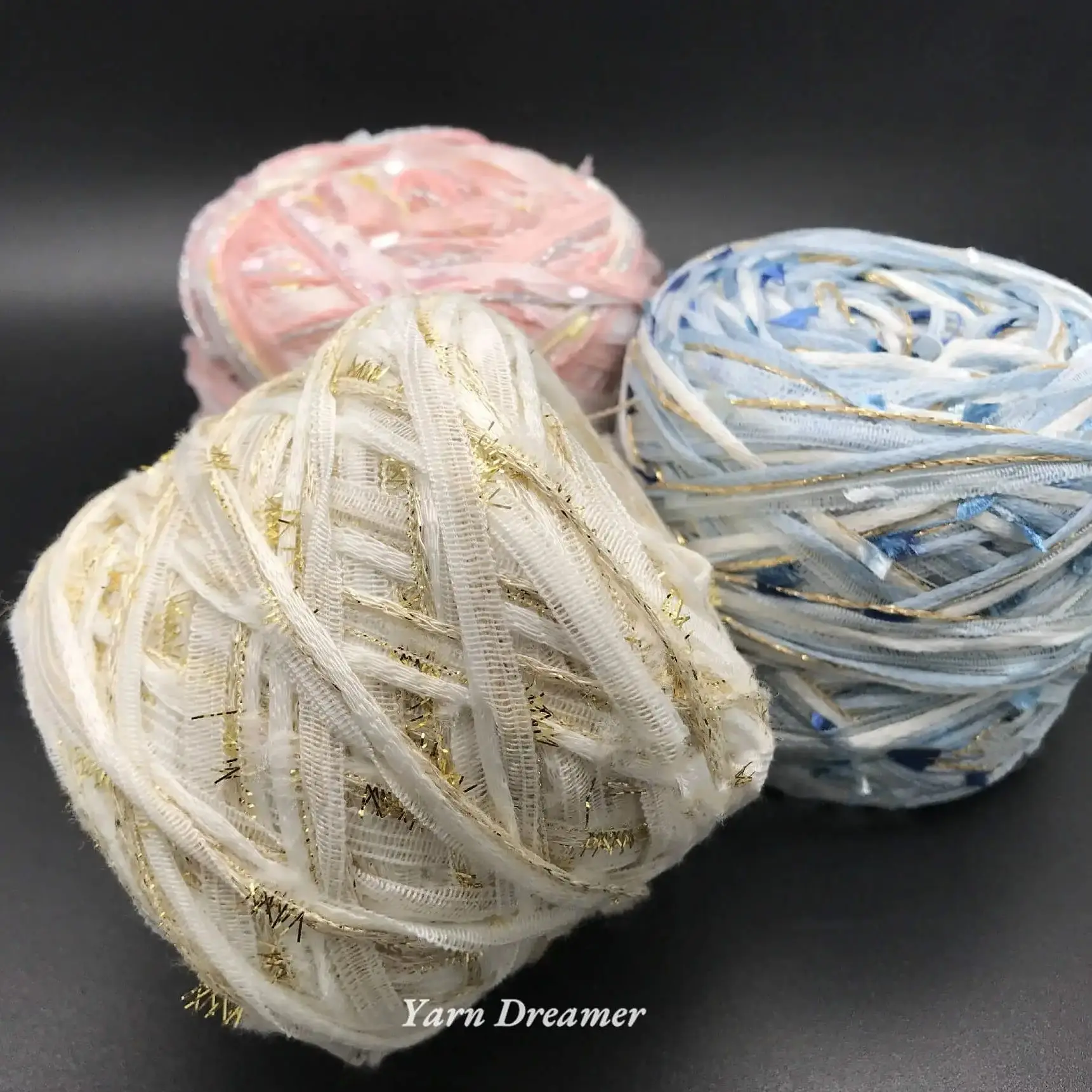 Hyuna-Style-Crochet-Yarn-100g-Gold-Glitter-Yarn-chunky-Fancy-Yarns-for-Knitting-and-Crochet ...