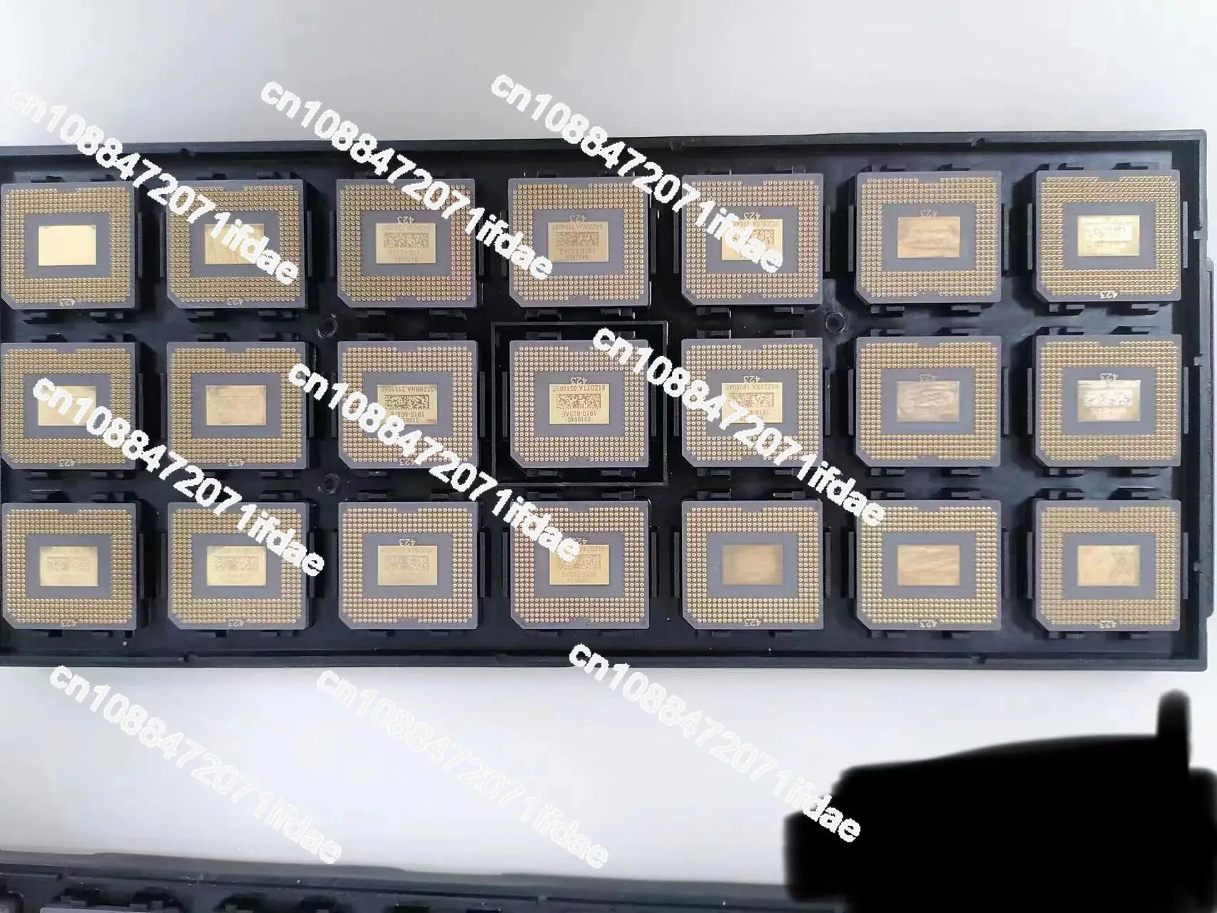 Disassemble-1910-623AE-projector-DMD-display-chip-0-65-chip-a-large ...