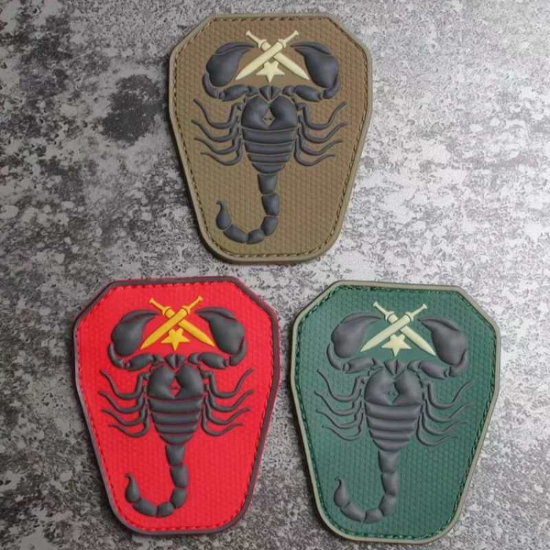 3D-PVC-Scorpion-Armband-Outdoor-Mud-Scorpion-Hiding-Tactical-Patches ...