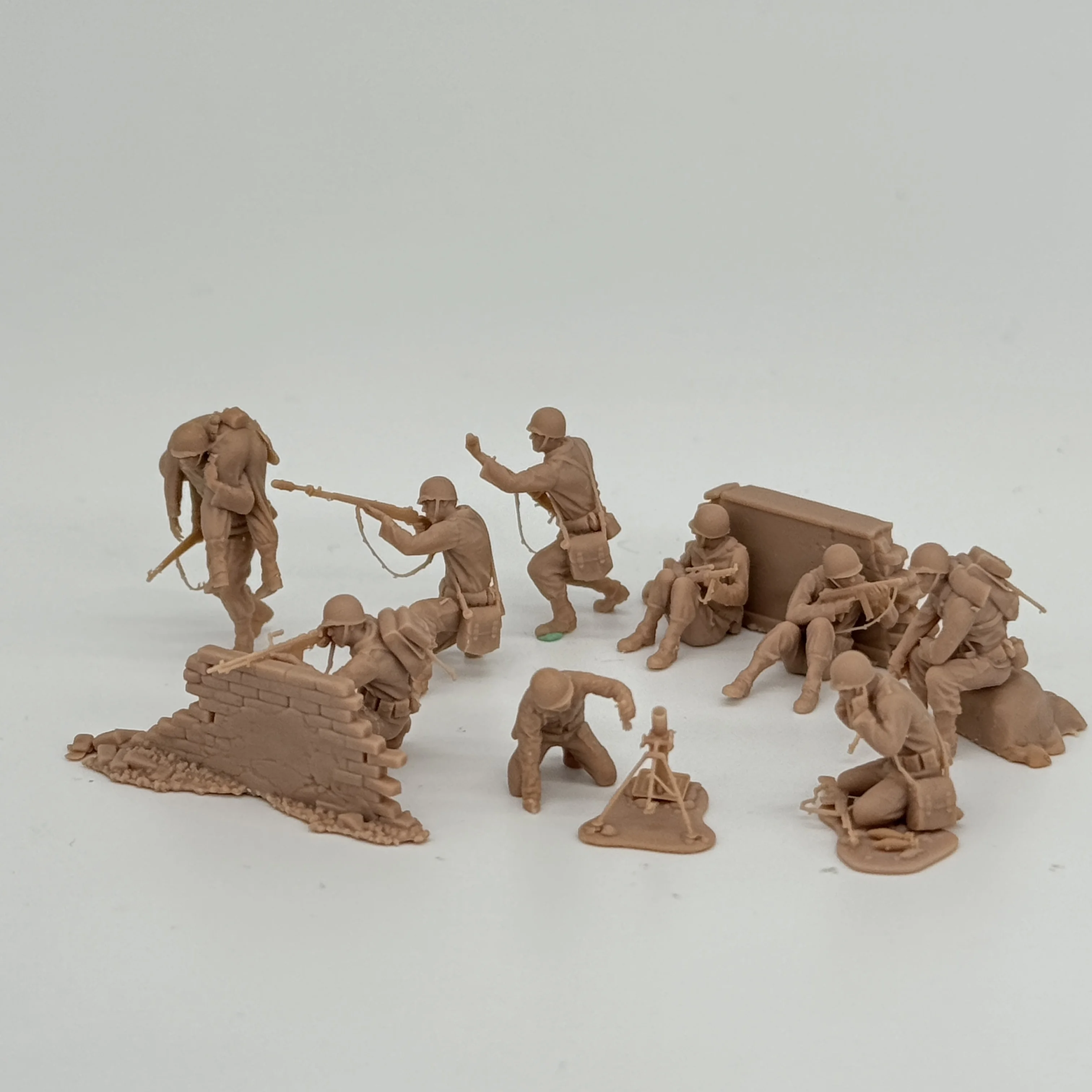 1/72 Scale Resin Model kit WW2 US soldiers protect comrades in bunker ...