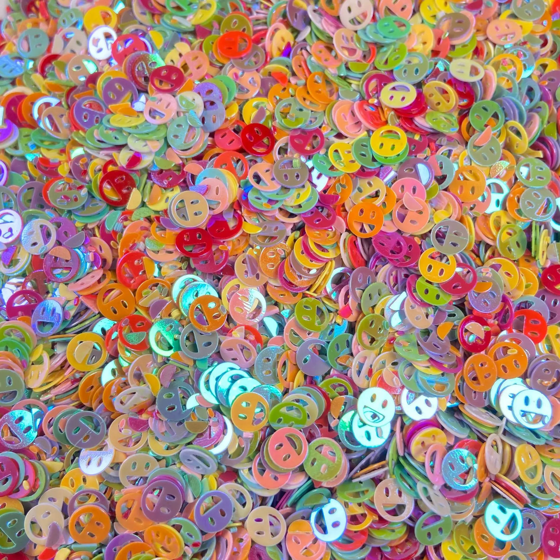 Smiling Happy Face Glitter Confetti Nails Art Phone Case Making ...