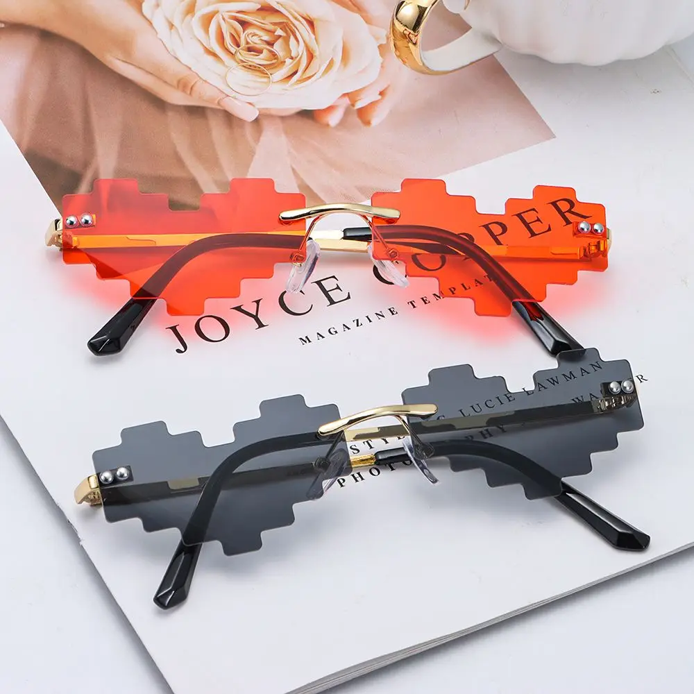 Novel Mosaic Heart Sunglasses Funny Pixelated Mosaic Glasses Retro ...