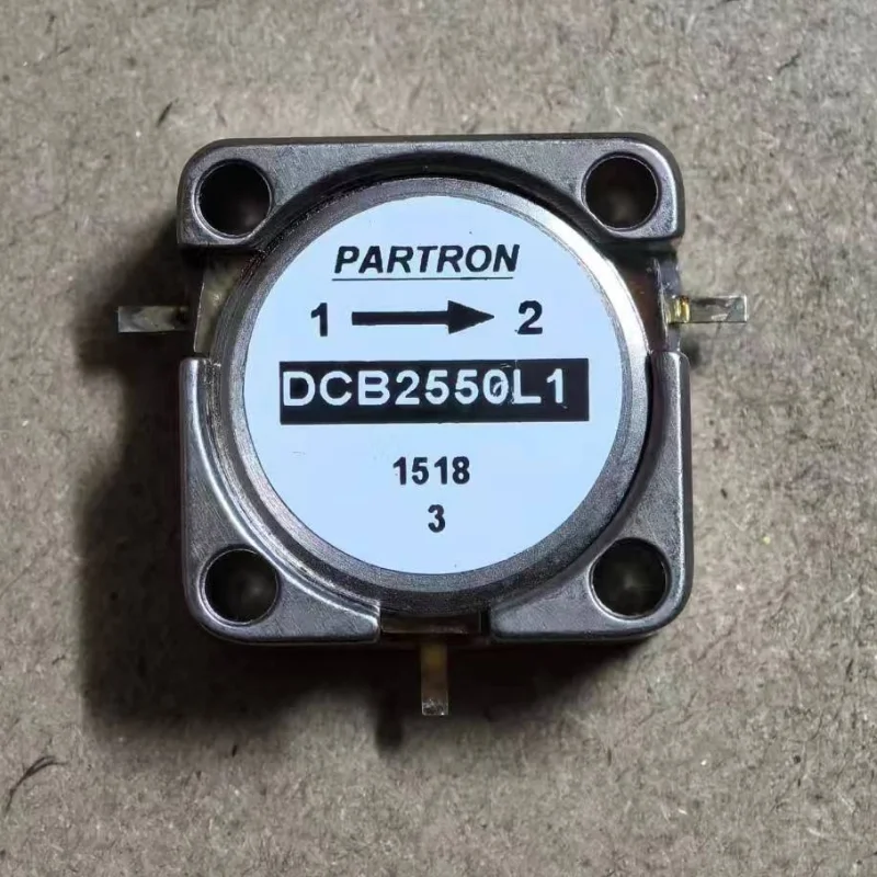 DCB2550L1-RF-Circulator-Isolators-2550MHZ.png