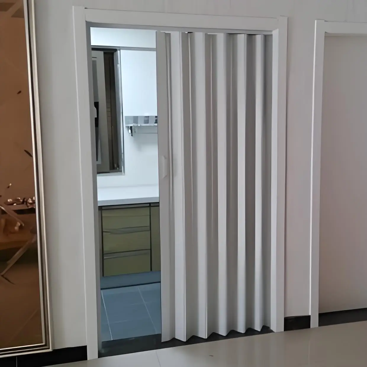 Modern PVC Accordion Folding Door Aluminum Alloy Frame Finished Surface ...