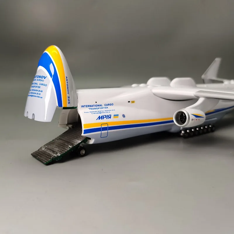 1-200-skala-Antonov-EINE-225-AN225-Transport-Flugzeug-Flugzeug-Modell ...