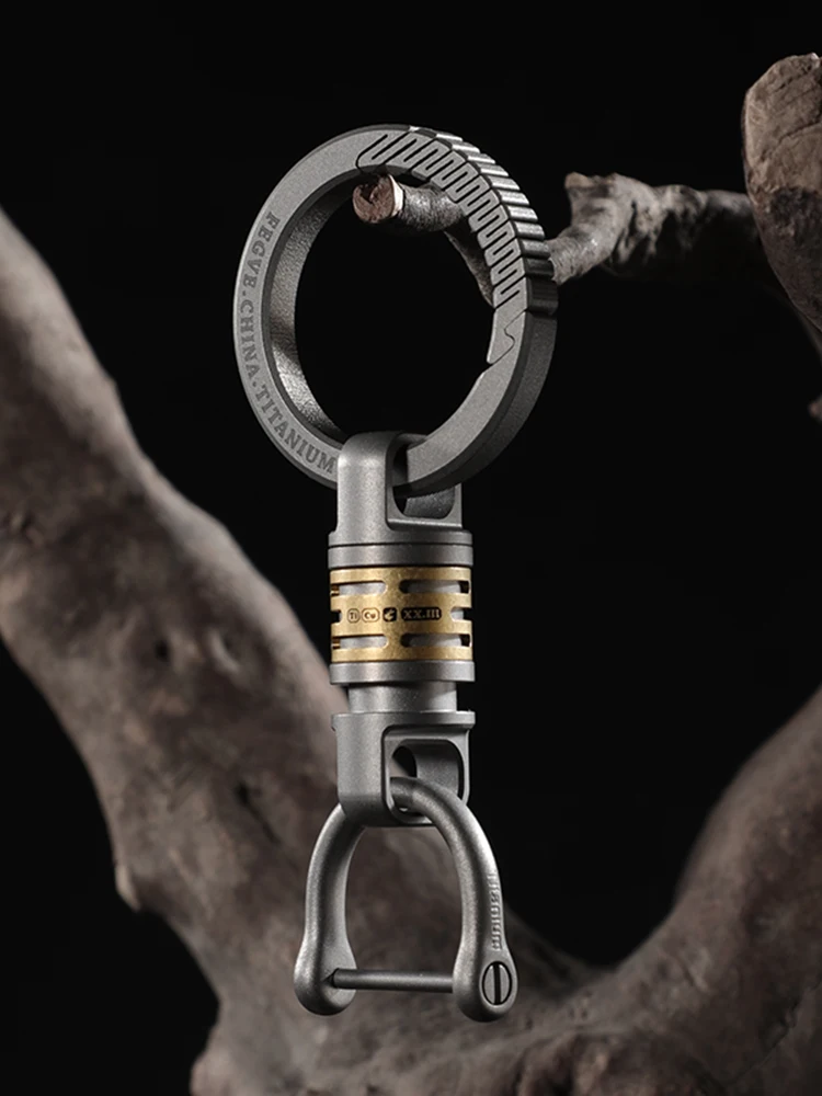 New-Titanium-Inlaid-Copper-Car-Keychain-Men-s-Titanium-Alloy-Multi ...