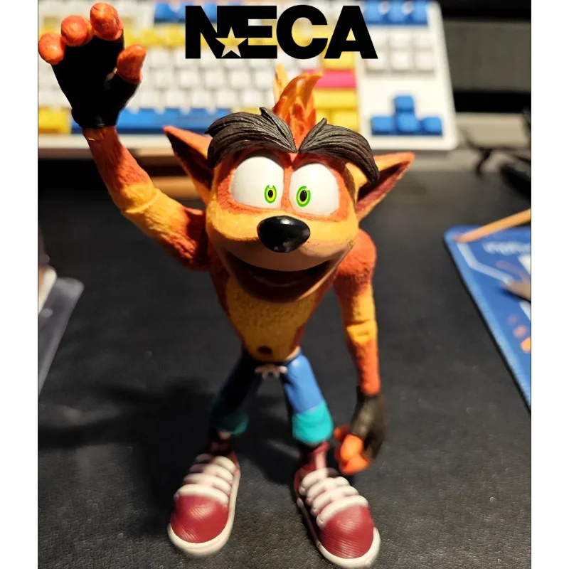 NECA-Game-Crash-Bandicoot-Figure-Sane-Trilogy-periferals-First-4 ...