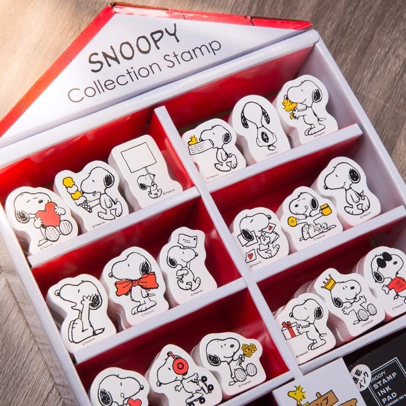 Peanuts-Series-Snoopy-Models-Seal-Brinquedos-bonitos-do-anime-dos ...