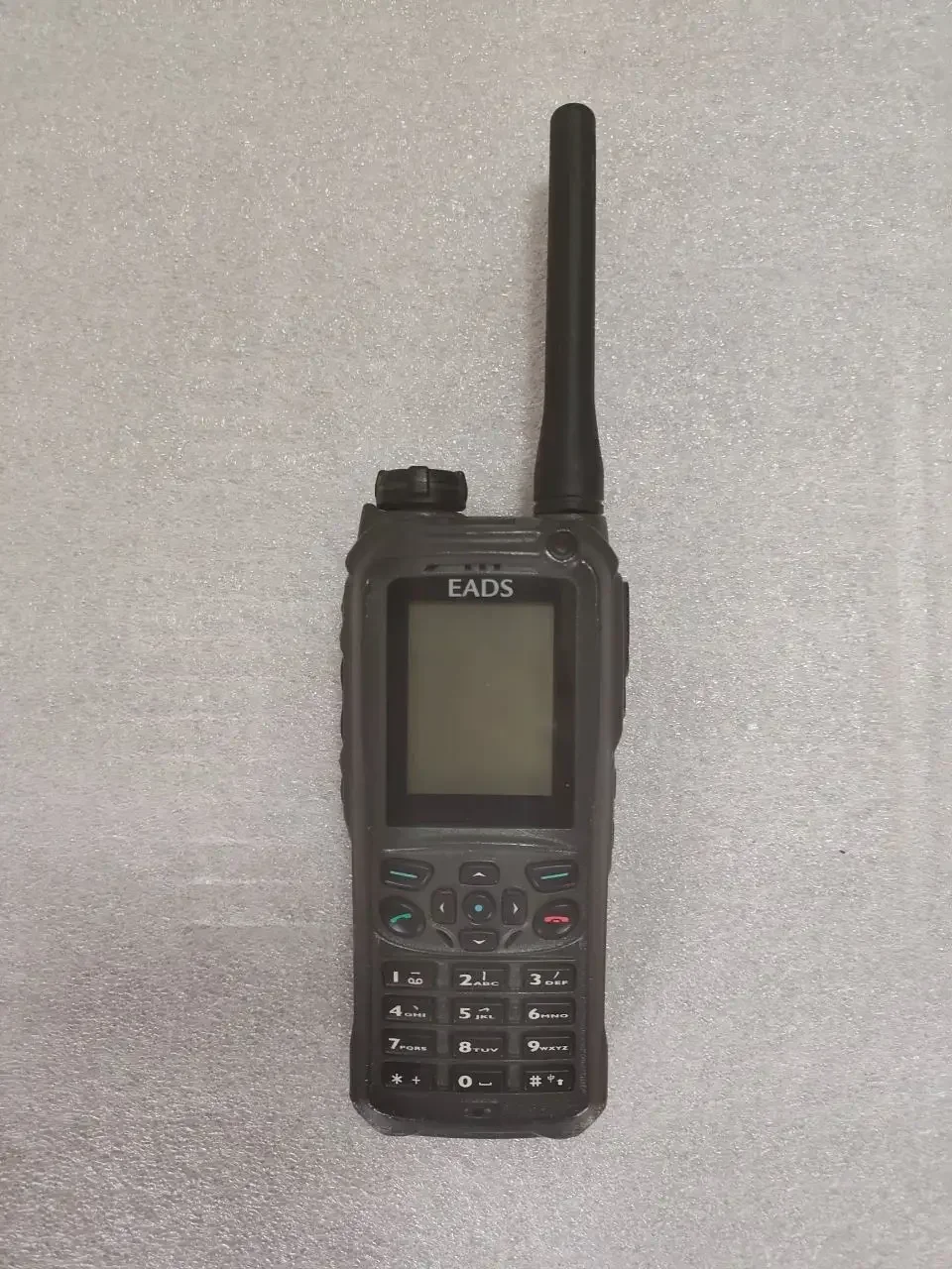 EADS-THR9-Portable-Radio.jpg