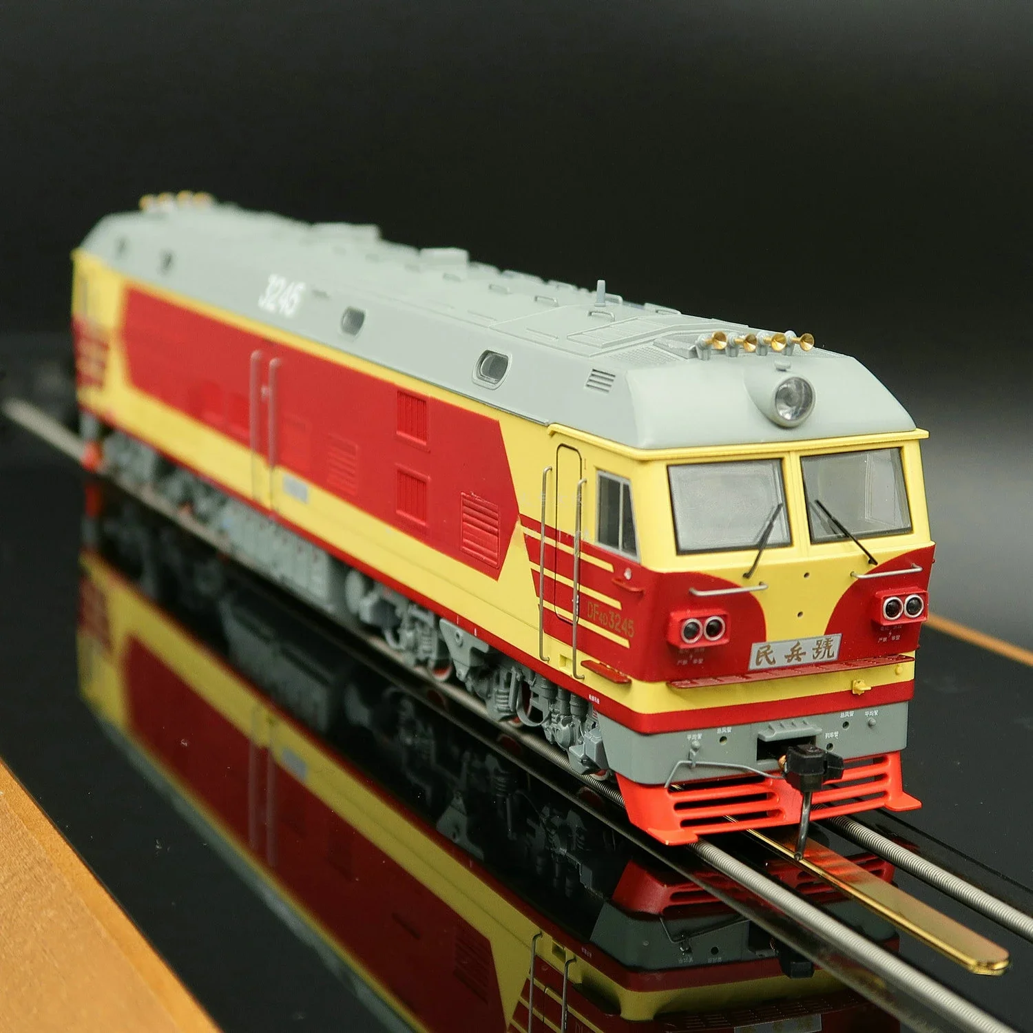 CMR-HO-Tianchao-DF4D-Diesel-Locomotiva-Trem-Huahu-Harbin-Minuteman ...
