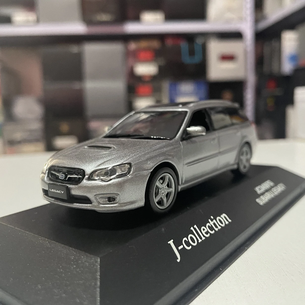 Subaru-Legacy-2005-Station-Wagon-Die-Casting-1-43-Scale-Alloy ...