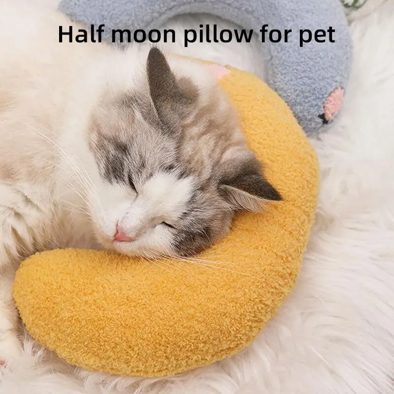 Teddy-Velvet-Pet-Half-Moon-Pillow-Cat-Stepping-On-Milk-Pillow-U-Shaped ...