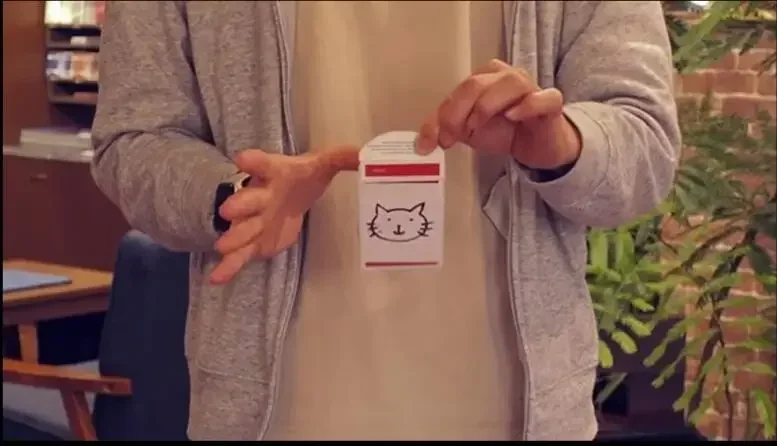 Flick-Box-By-Yuji-Enei-Card-Magic-Tricks-Color-Change-Illusion-Close-up ...