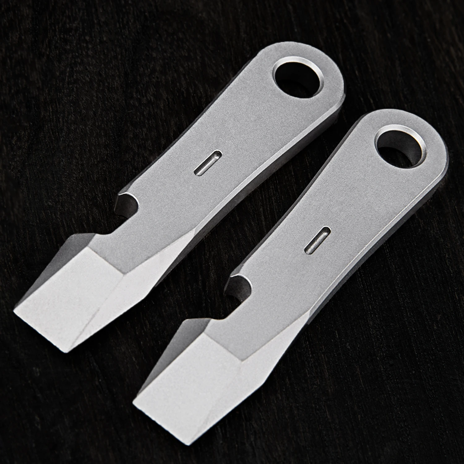 Titanium-Alloy-Bottle-Opener-Portable-Crowbar-Outdoor-EDC-Tool-Multi ...