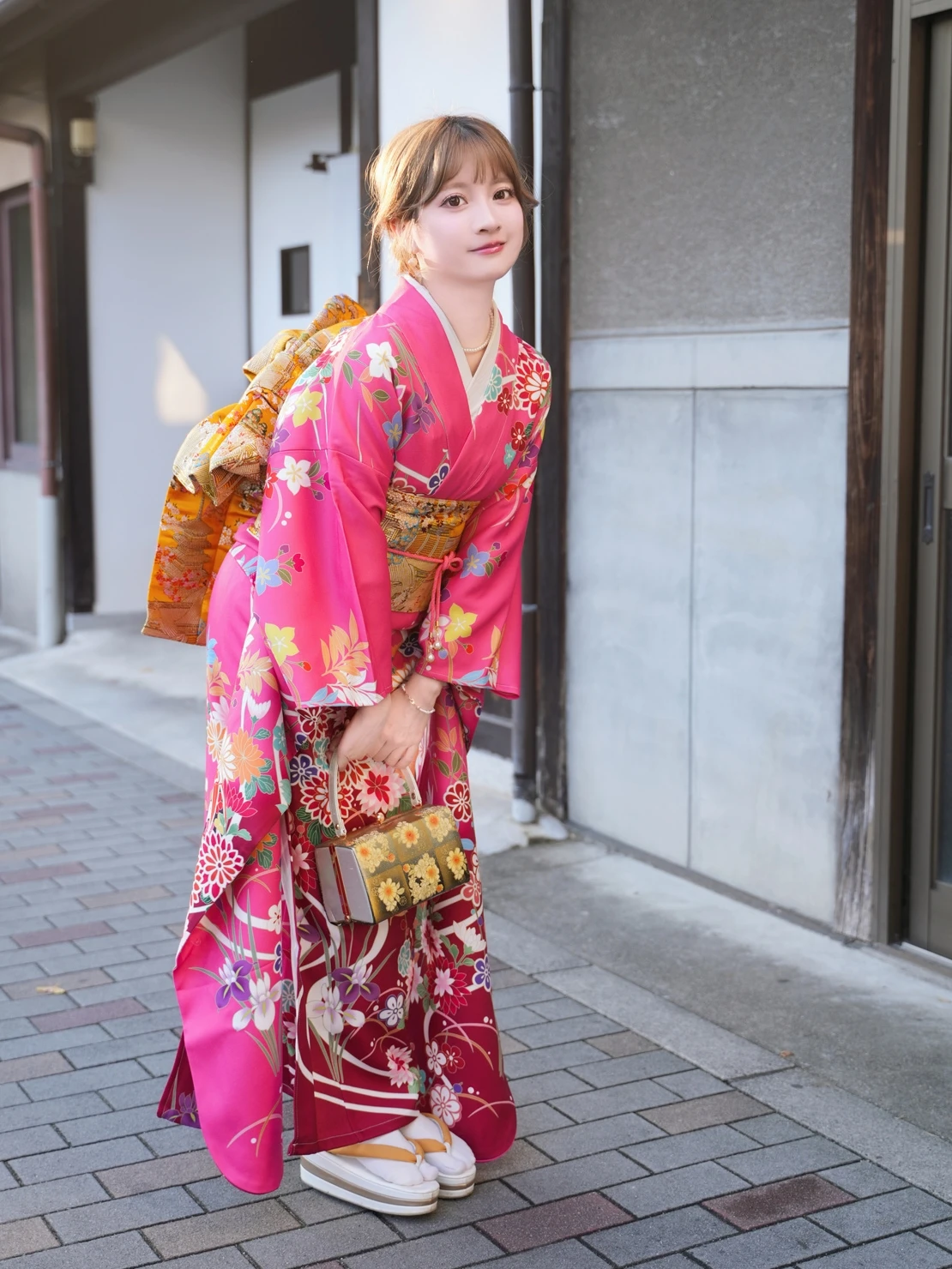 Japanese-Traditional-Furisode-Kimono-Adult-Ceremony-Annual-Meeting ...
