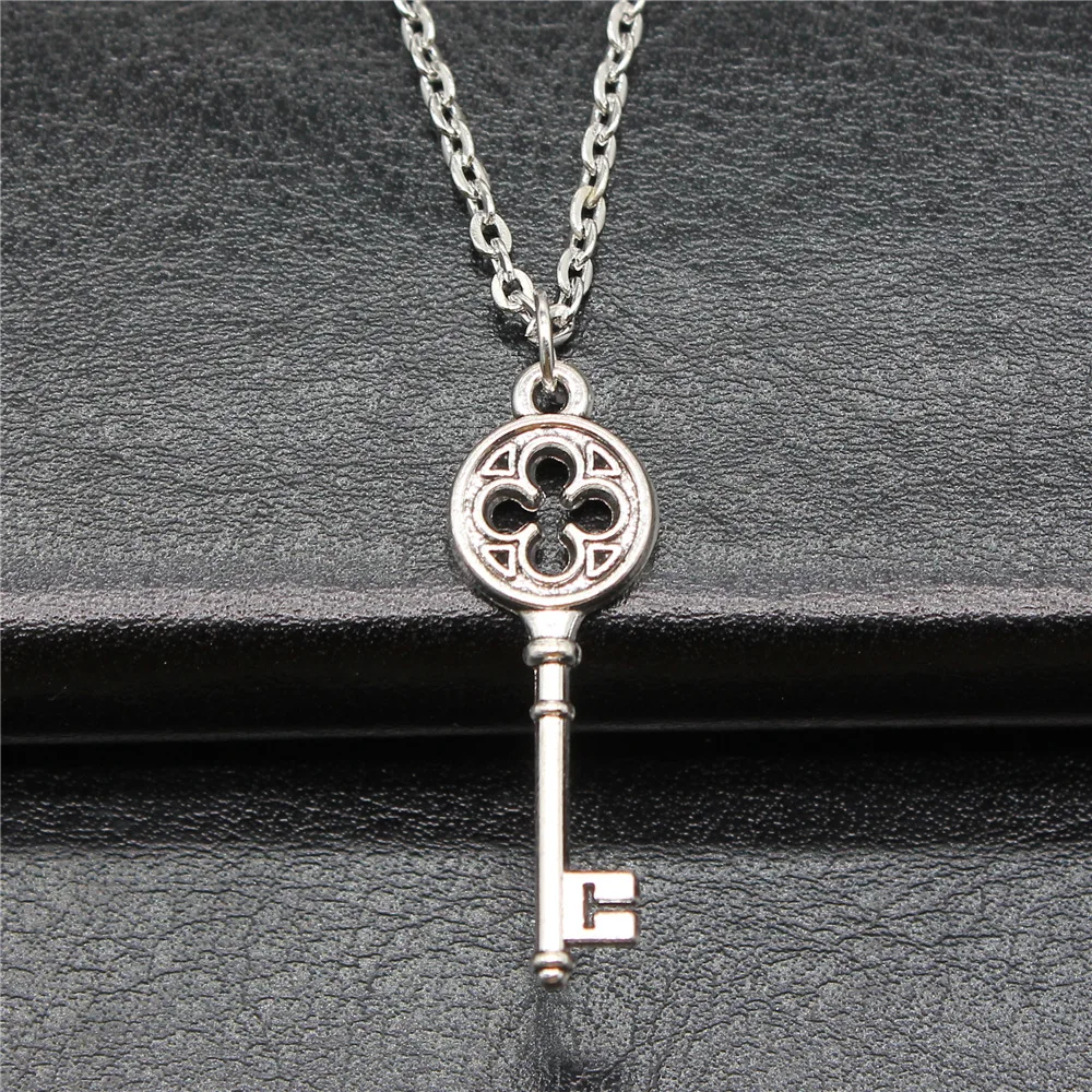 Fashion Simple Vintage Antique Silver Color 31x10mm Key Pendant ...