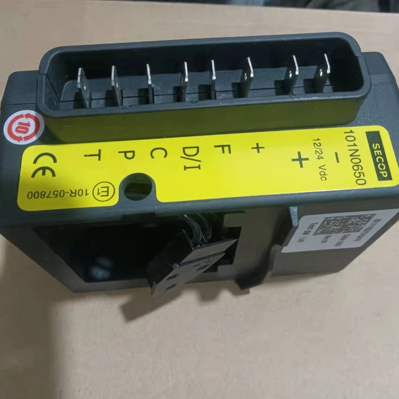 101N0650-DC-12-24V-Danfoss-DC-Variable-Frequency-Compressor-Driver ...