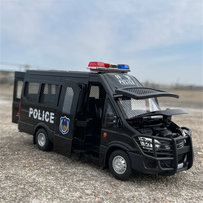 1-24-Alloy-Armored-Car-Model-Diecast-Police-Riot-Vehicles-Car-Metal ...