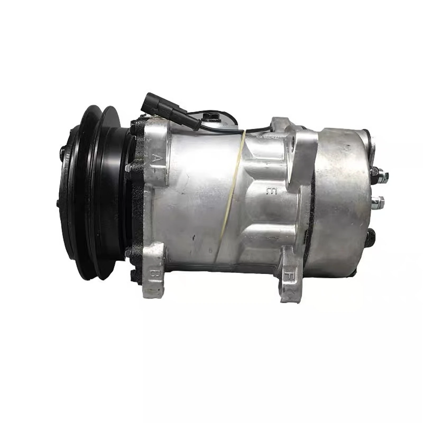 RV65F automotive air conditioning compressor, for Iveco 2045 Huayu San ...