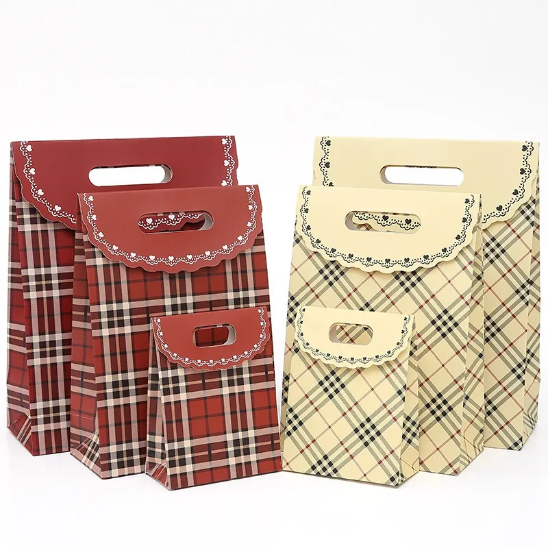 10Pcs-Lot-Lattice-Paper-Gift-Packaging-Bags-with-Handles-3-Sizes ...