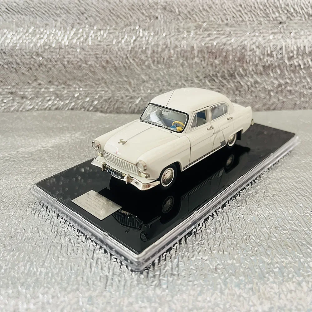 Soviet-Gaz-21i-Volga-Die-cast-1-43-Scale-Simulation-Alloy-Car-Model ...