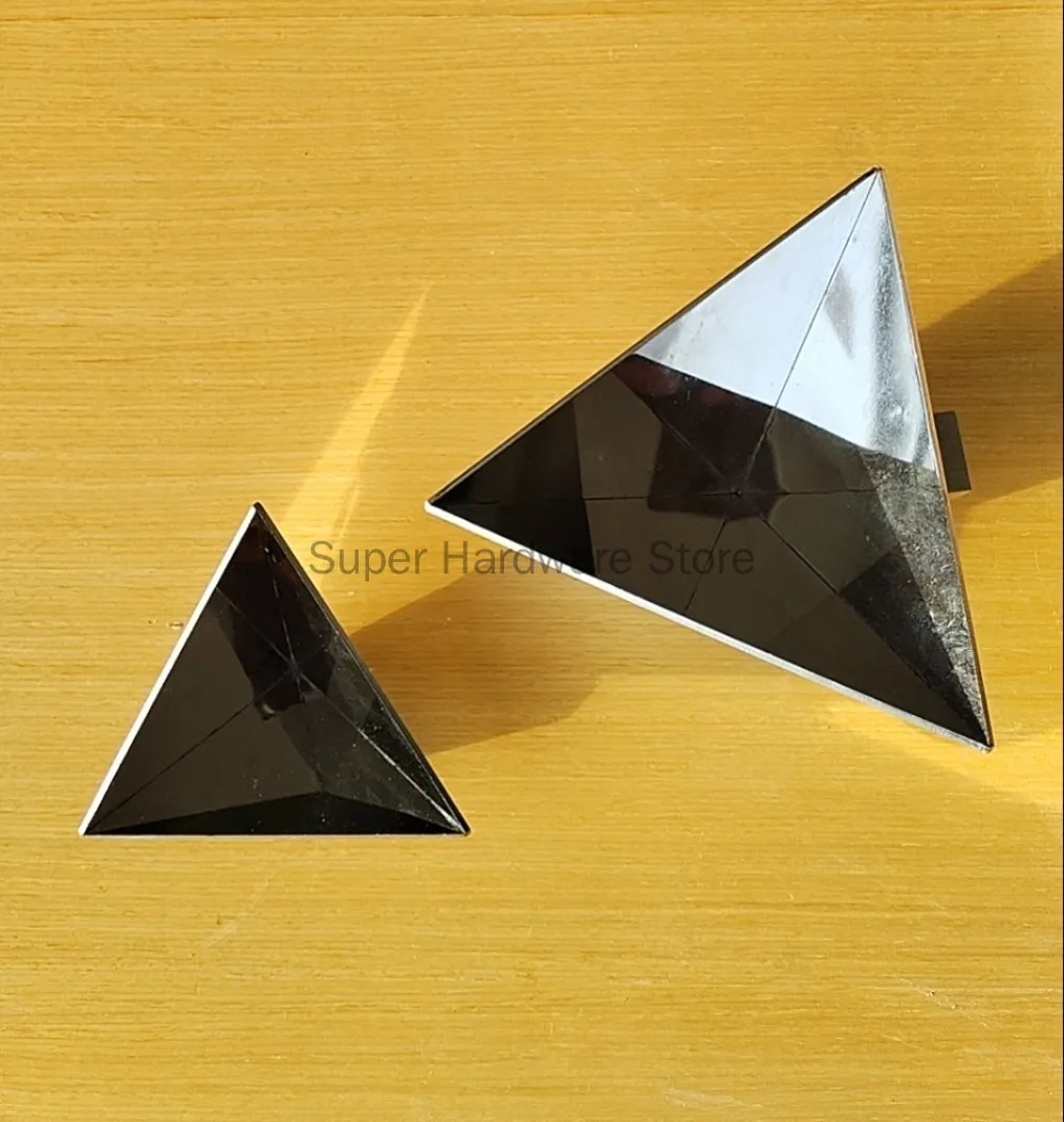 Radar-Angle-Reflector-Millimeter-Wave-Radar-Calibration-Tool.jpg