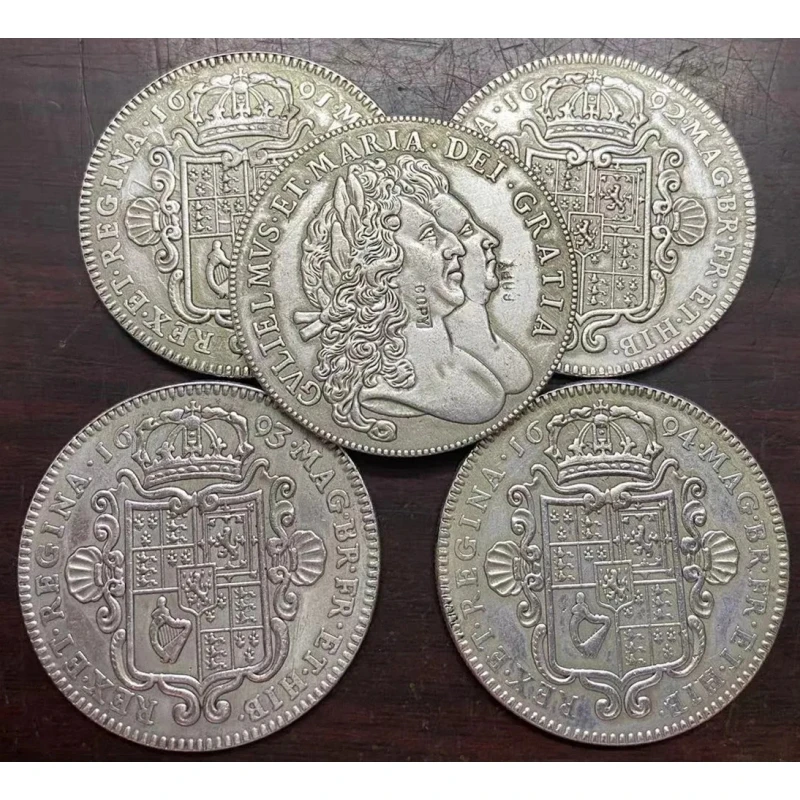 4-different-year-numbers-1691-1692-1693-1694-England-5-Guineas-William ...