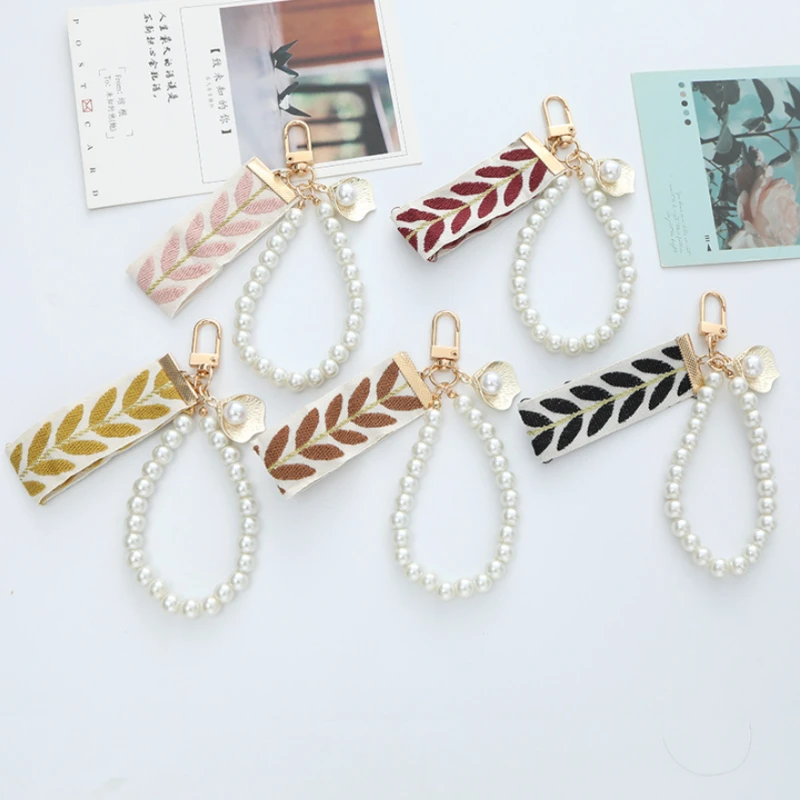 Leaf Pattern Wristlet Keychain For Women Beautiful Pearl Shell Pendant ...