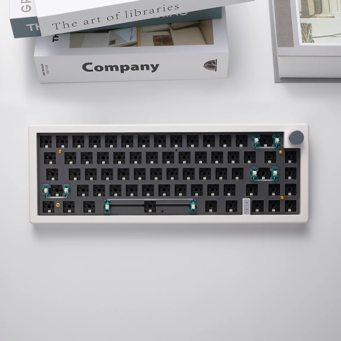 ESC66 Mechanical Keyboard Tri Mode Mode Knob Keyboard, 02/09/2024