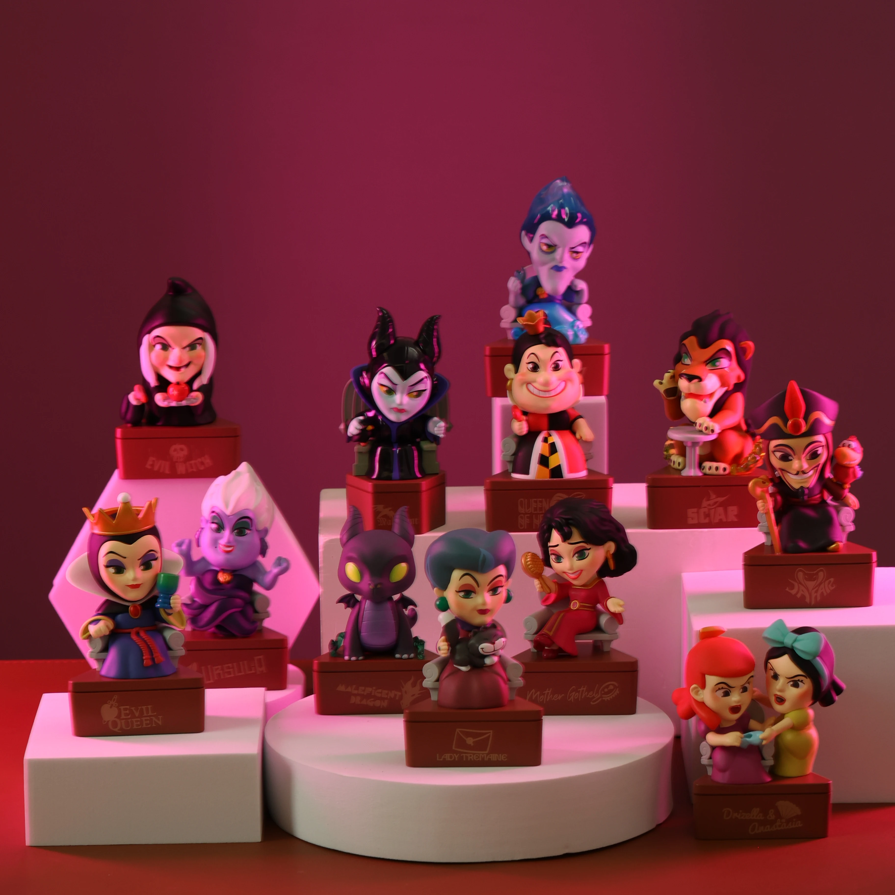 MINISO-Disney-villain-series-mystery-party-theme-hand-puppet-jewelry ...