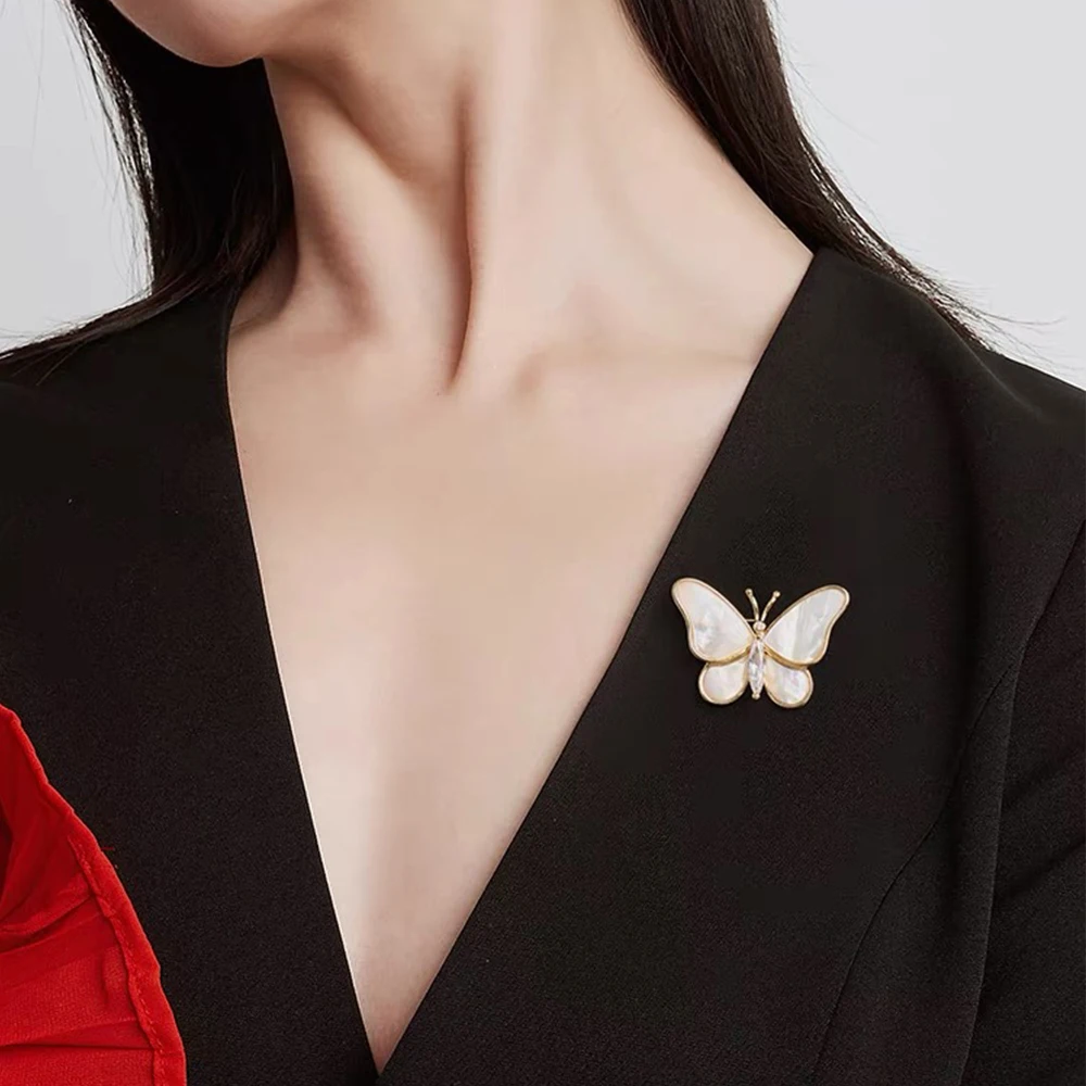 Fashion-Butterfly-Brooches-For-Women-Charm-Pearl-Gold-Color-Brooch-Pins ...
