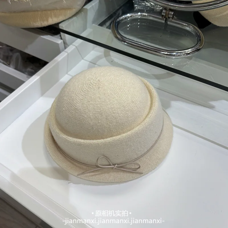 Vintage Wool Bow Beret - Classic French Elegance Winter Hat for Women ...