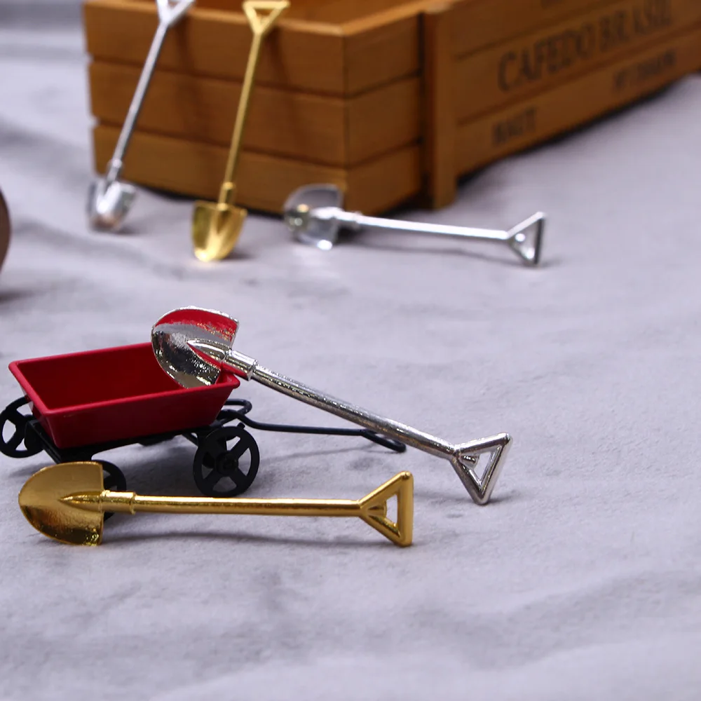 2PCS-Mini-Shovel-Scale-Model-Ornaments-Miniature-Scene-Models-Metal ...