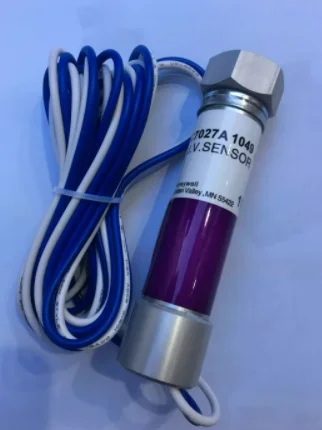 C7027A1023-C7027A1049-C7027A1072-Beckett-Flame-Detector-UV-Sensor.jpg