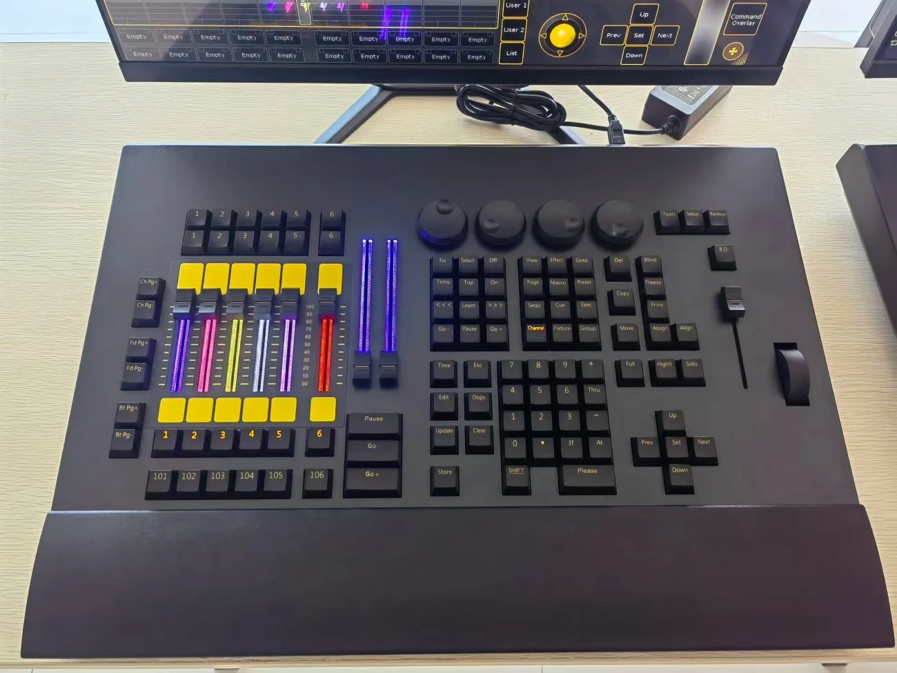 Latest MA2 Fader Wing Console Stage Lights Control LED Lighting Console ...