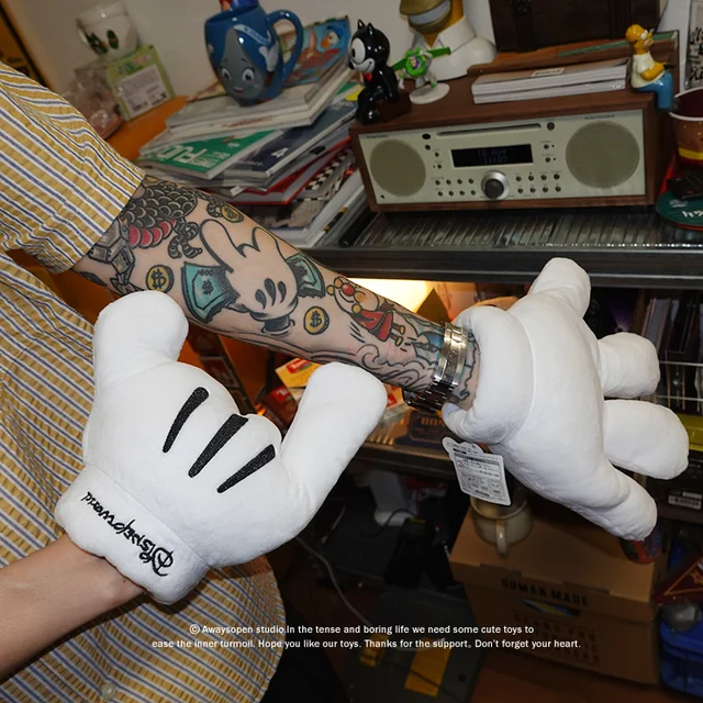 Contorno Del Guante De Mickey Mouse