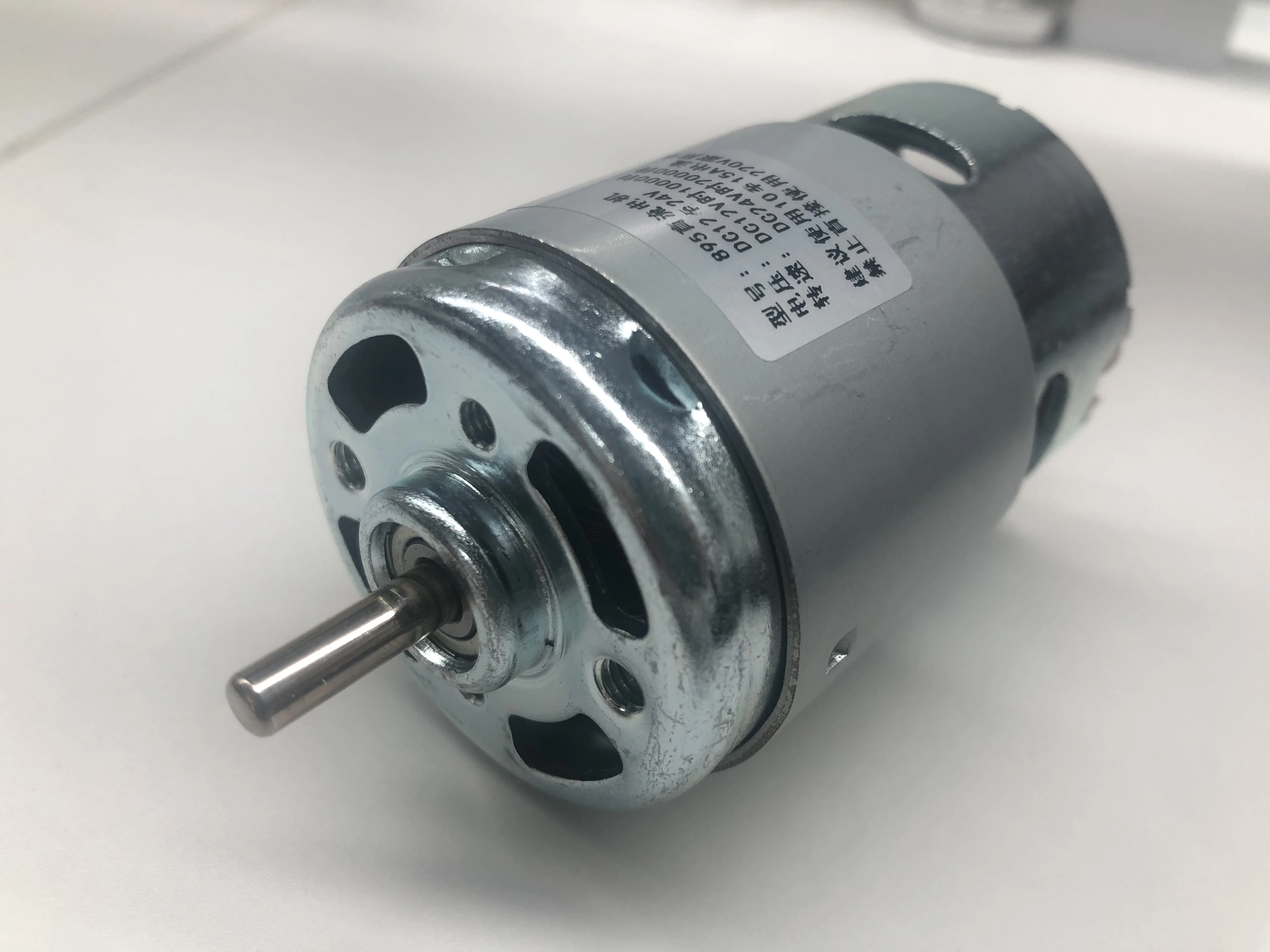 895-High-Torque-High-RPM-DC-Motors-12V-24V-3000-6000-10000-12000 ...
