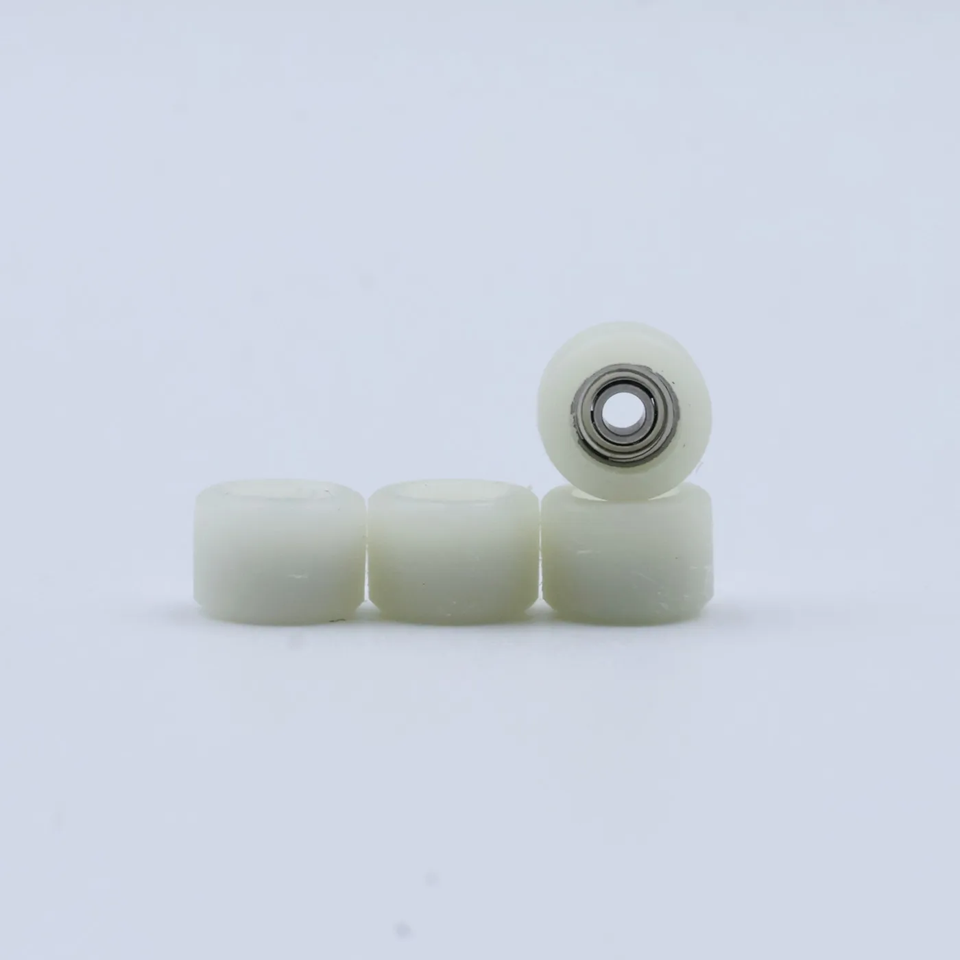 Mini-Shape-Urethane-Fingerboard-Wheels-65D-Hardness-with-ABEC-7-Bearing.jpg