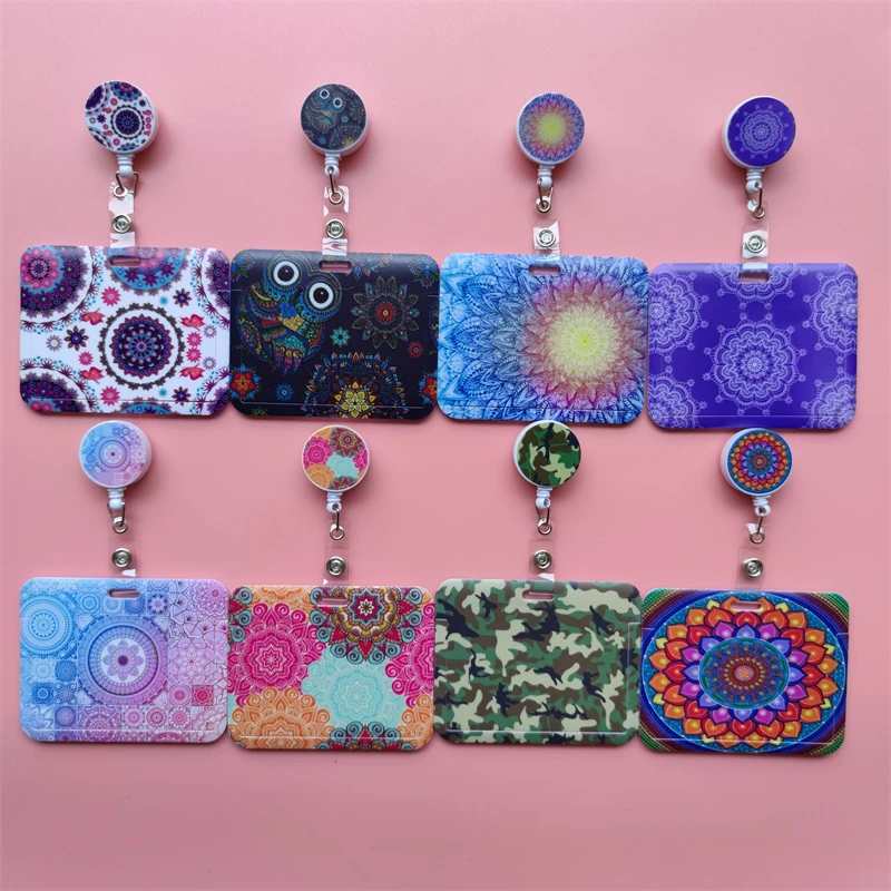 Hangs Horizontal Cards | Horizontal Card Holder | Hang Retractable Card ...