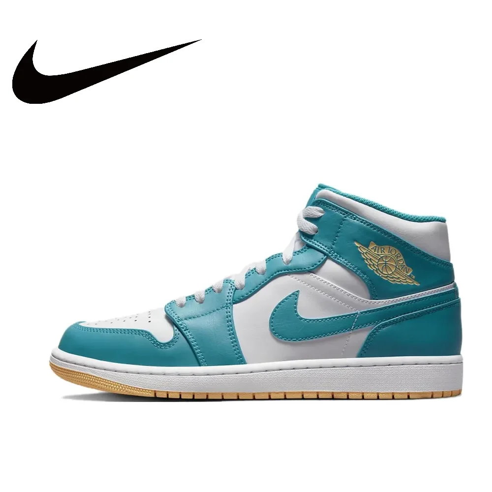 Zapatillas de baloncesto clásicas Nike Air Jordan 1 Retro Mid "Light ...