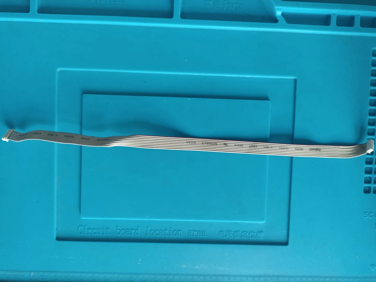 Cable VEGA E189529 AWM 2651 VW 1 105C 300V 26AWG monitor Acer AL1716 ...