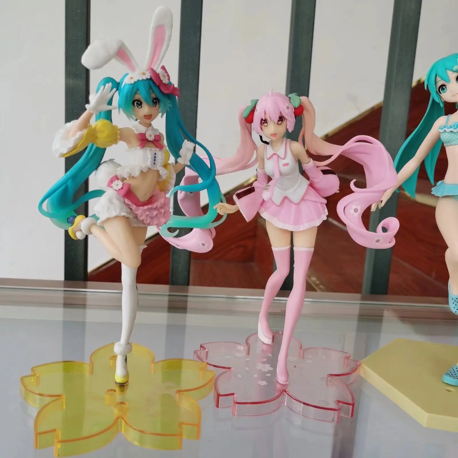 Vocaloid Hatsune Miku Anime Figure Models Sakura New Illustration Ver ...