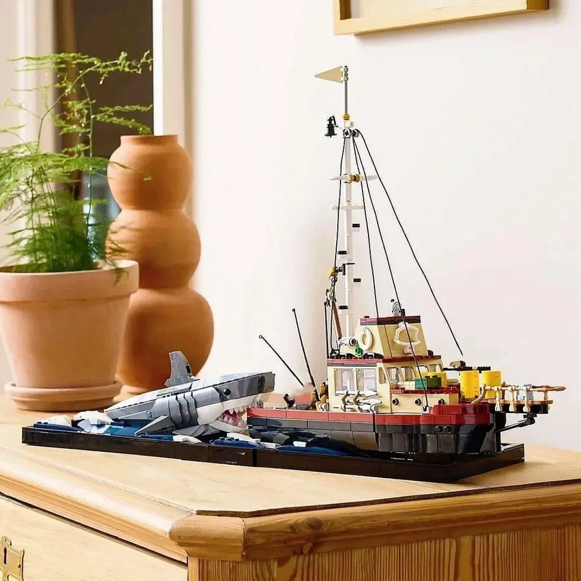 New-Jaws-Diorama-Boat-Shark-Pirate-Ship-Building-Blocks-Compatible ...
