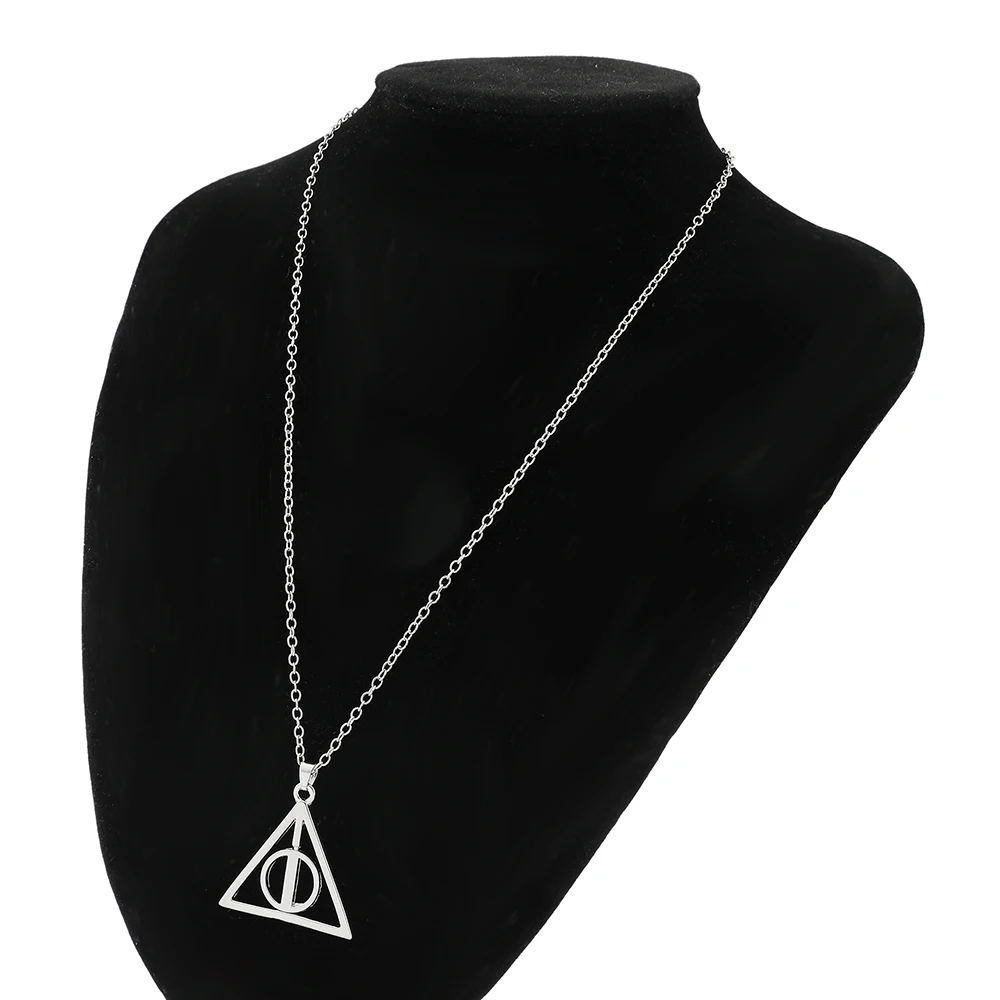 Deathly Hallows Symbol In Movie