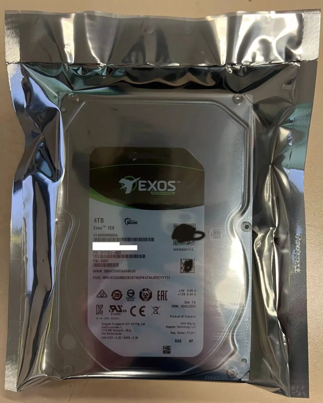 Seagate-SAS-Seagate-ST4000NM005A-Exos-7E8-4TB-256MB-7-2K-12-Gb-s-3.jpg